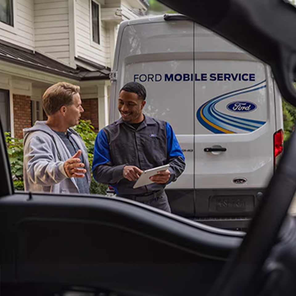 New & Used Car Dealership in Kamloops, BC | Dearborn Ford